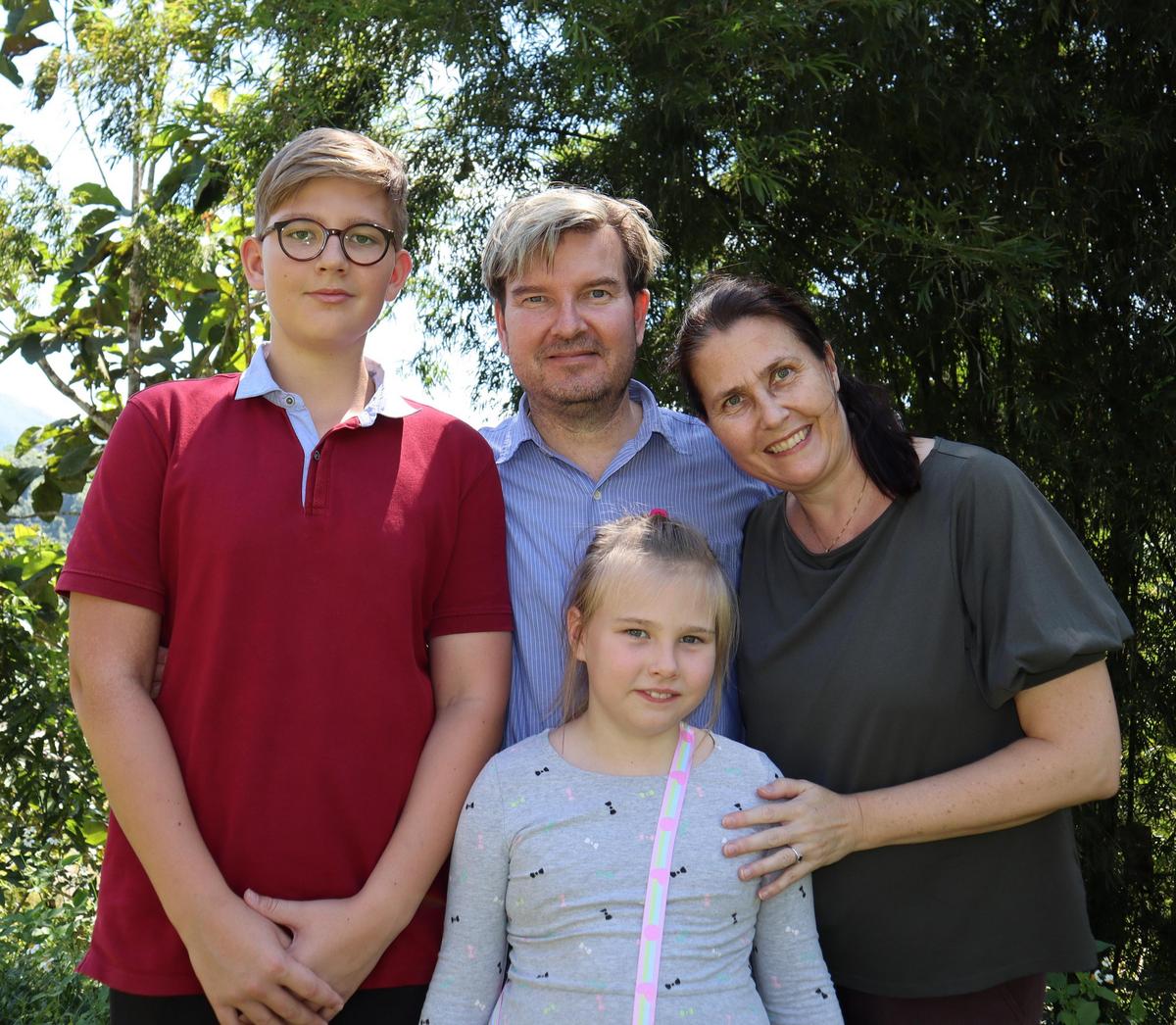 Riikka-Maria ja Tomas Kolkka, Thaimaa - Opettajien Lähetysliitto